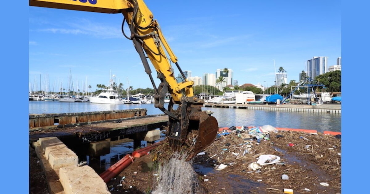 Residents, state and city work together to clean up the Ala Wai Canal