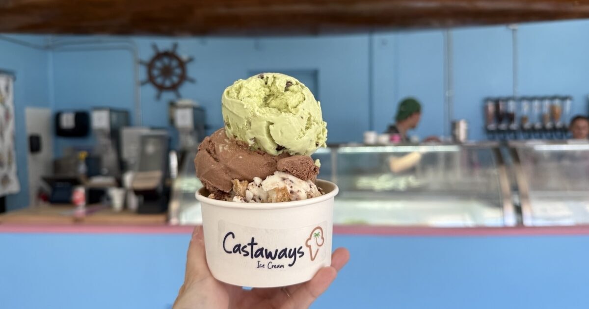 Mōʻiliʻili has a new ice cream shop