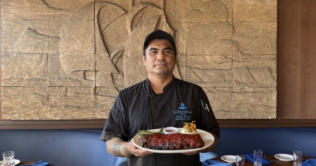 Chart House Waikīkī has a new late-night menu
