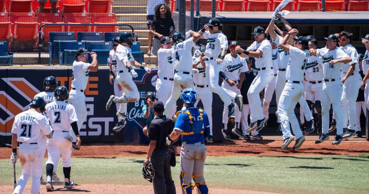 Hawai‘i baseball takes the field for annual alumni game