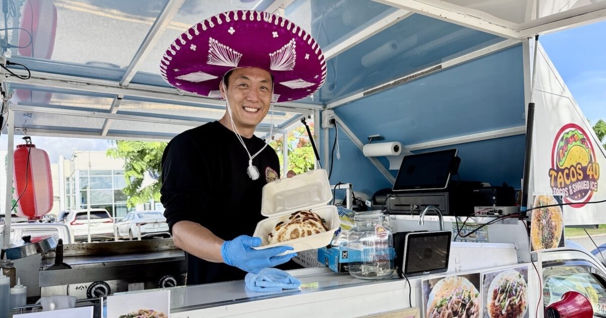 This fusion taco truck features yakisoba burritos