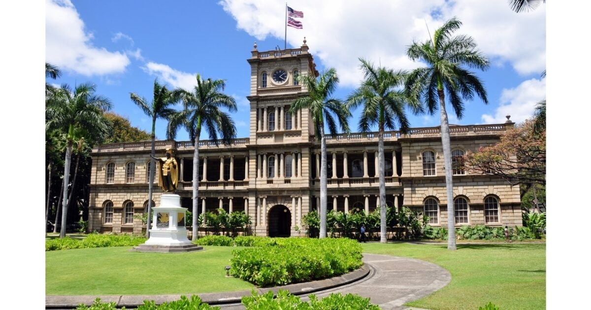 Pearl City tenant wrongfully evicted after baseball bat attack, state ...