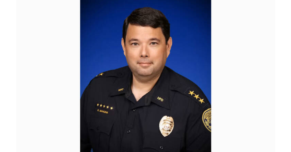 Reed Mahuna named police chief after nationwide search